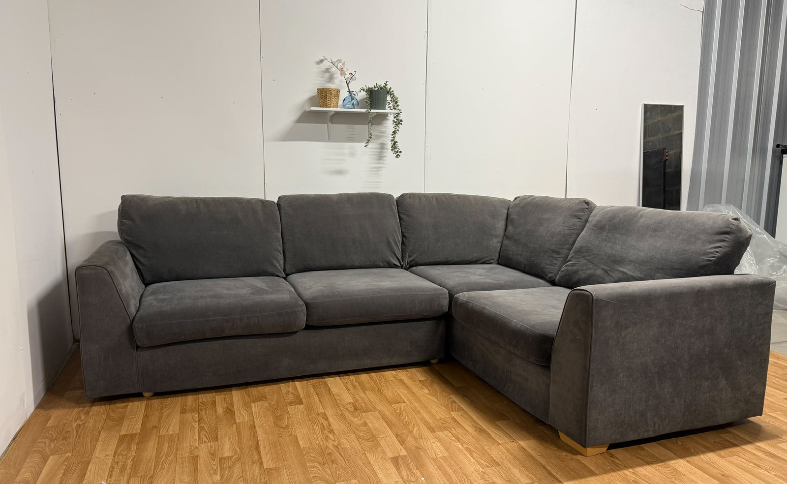 DFS Orka Corner Sofa Bed – Reloved Sofas
